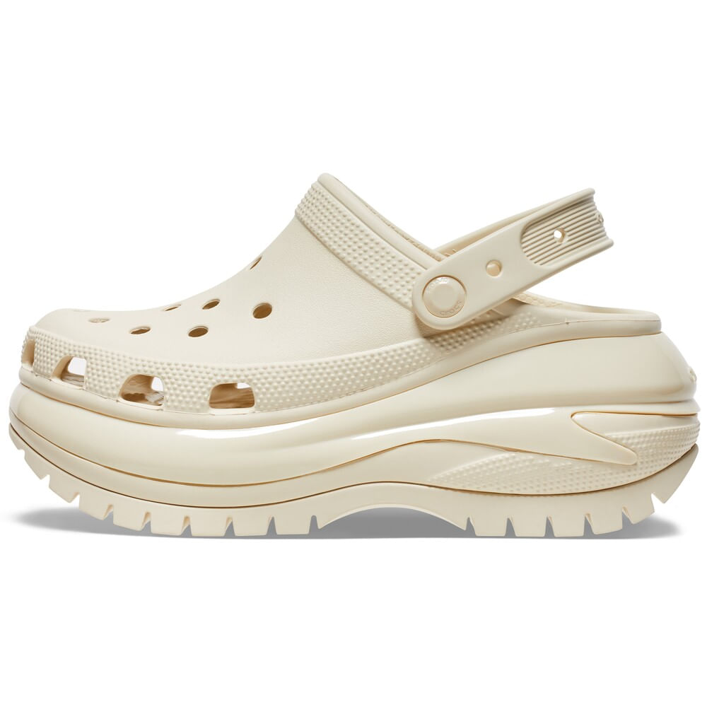 Sandália Crocs Classic Mega Crush Clog BONE