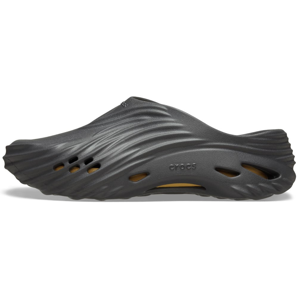 Sandália Crocs Echo Wave BLACK SAND
