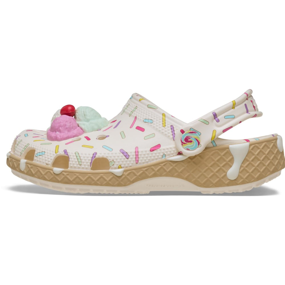 Sandália Crocs Classic Ice Cream Sundae Clog Juvenil CHALK